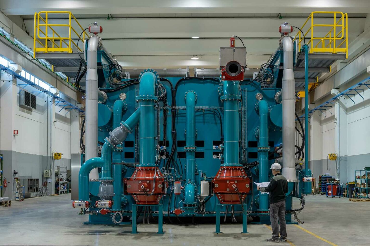 Filter press for waste and sludge treatment
